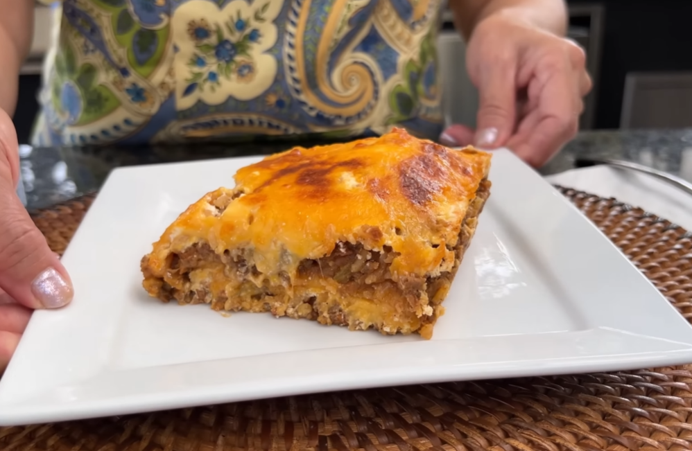 Easy Burrito Casserole // One pot Dish // Step by Step – Cooking with ...